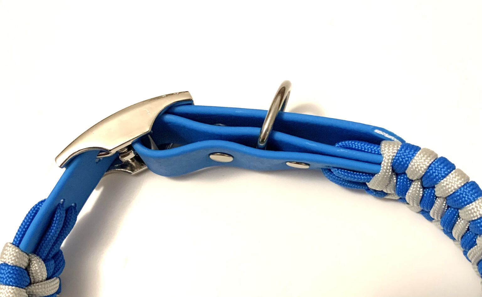 New Adjustable Paracord and Biothane collars | Alfie's LeadsAlfie's Leads